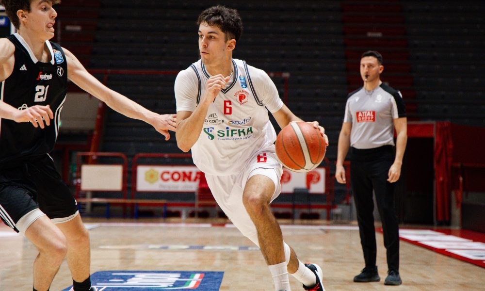 Under 19 Pistoia Basket, il successo con la Virtus vale il primo posto